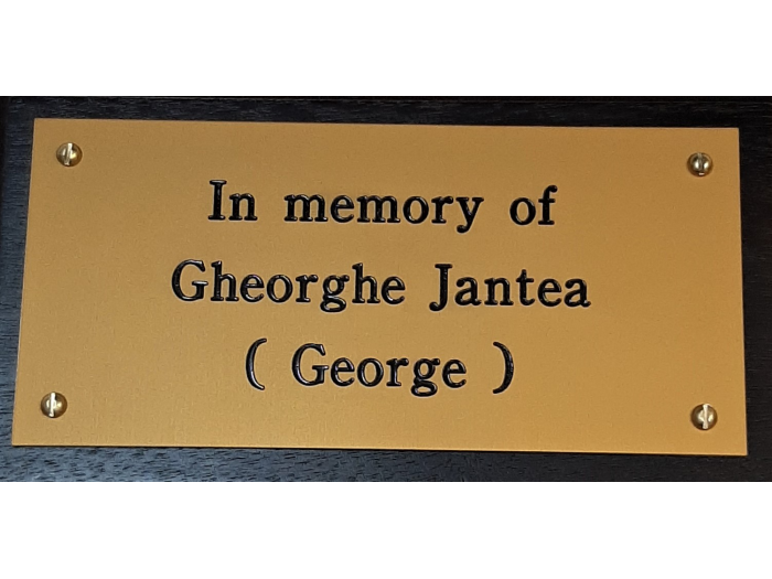 Outdoor Gold Aluminium Plaque - 8 sizes - East Riding Engraving